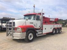 Used Rotator Wrecker for sale. Freightliner equipment & more | Machinio