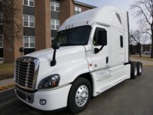 Used Single Axle Sleepers Trucks for sale. Freightliner equipment ...