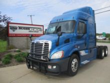 Used Single Axle Sleepers Trucks for sale. Freightliner equipment ...