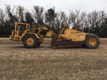 Used Scrapers for sale. Caterpillar, Woods & Clark | Machinio