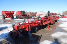 Used 12 Row Planter for sale. John Deere equipment & more | Machinio