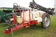 Used 500 Gallon Sprayer Pull Type Sprayers for sale. HARDI equipment ...