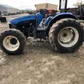 Used Td 95D for sale. New Holland equipment & more | Machinio