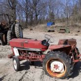 Used International Harvester 284 Tractor for sale | Machinio