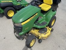 John Deere X320: Prices, Specs, and Trends