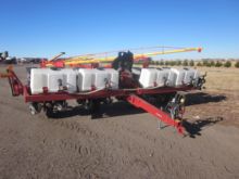 Used 8 Row Planter for sale. John Deere equipment & more | Machinio