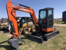 Used Hitachi ZX35 Excavator for sale | Machinio