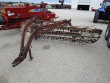 Used Hay Rakes for sale. New Holland, Kuhn & Vermeer | Machinio