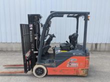 Used Toyota 8FBE20U Forklift for sale | Machinio