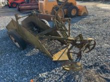 Used 1 Row Potato Digger for sale. Oliver equipment & more | Machinio
