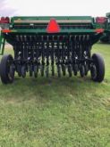 Used 10 No Till Drill for sale. Great Plains equipment & more | Machinio