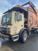 Used Front Loader Garbage Trucks for sale. Mack equipment & more | Machinio