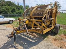 Used Rock Pickers for sale. Degelman equipment & more | Machinio