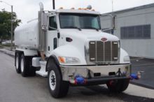 Used Peterbilt 348 For Sale for sale. Peterbilt equipment & more | Machinio