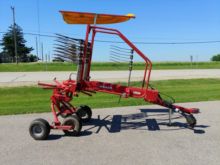 Used Rotary Hay Rakes for sale. Kuhn equipment & more | Machinio