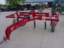 Used International Chisel Plows for sale. Ih and more.