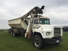 Used Mack DM600 Dump truck for sale | Machinio