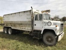 Used Ford LNT 8000 Truck for sale | Machinio