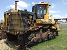 Used Komatsu D375 Dozer for sale in Saudi Arabia | Machinio