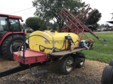 Used 500 Gallon Sprayer Pull Type Sprayers for sale. Hardi equipment ...
