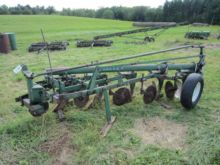 Used Oliver Plows for sale. Oliver equipment & more | Machinio