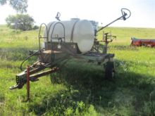 Used 500 Gallon Sprayer Pull Type Sprayers for sale. Demco equipment ...