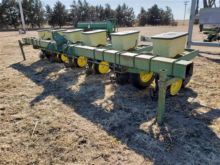 Used 6 Row Corn Planter for sale. John Deere equipment & more | Machinio