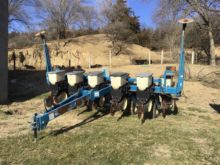 Used 6 Row Corn Planter for sale. John Deere equipment & more | Machinio