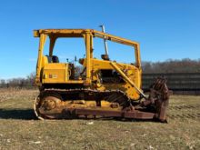 Used Caterpillar D4 Dozer for sale | Machinio