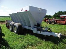 Used Lime Spreader for sale. Chandler equipment & more | Machinio