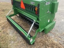 Used Grass Seed Box for sale. John Deere equipment & more | Machinio