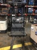 Used Order Pickers for sale. Crown, Raymond, Hyster & Yale | Machinio