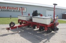 Used 6 Row Corn Planter for sale. John Deere equipment & more | Machinio