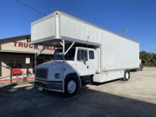 Used Box Truck Sleeper Cabs for sale. Peterbilt equipment & more | Machinio