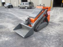 Used Stand On Skid Steers for sale. Toro equipment & more | Machinio