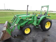 Used John Deere 870 for sale. John Deere equipment & more | Machinio